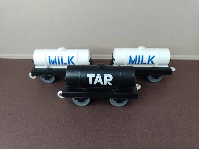 MILK AND TAR Tankers - Tomy Trackmaster - Thomas And Friends £7.99 ...