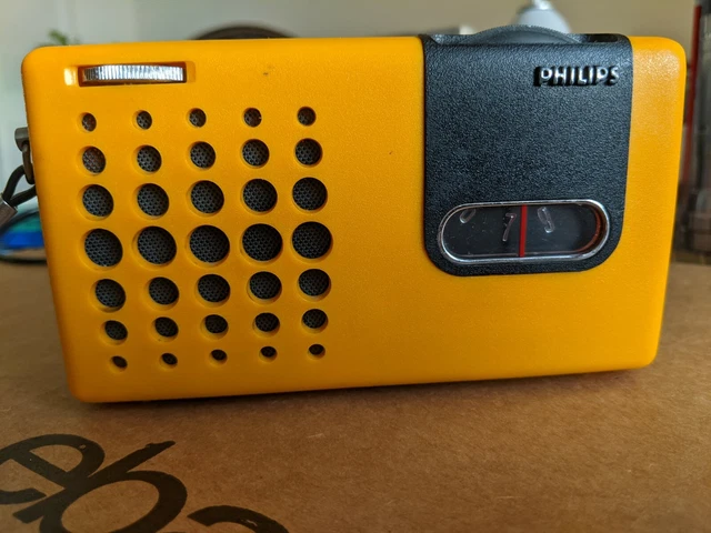 PHILIPS 90 RL 106,Vintage/Rare, AM transistor radio - Yellow $49.95 ...