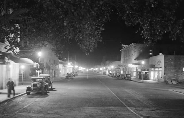 MAIN STREET AT Night, Alturas, California 1950s view OLD PHOTO EUR 6,71 ...