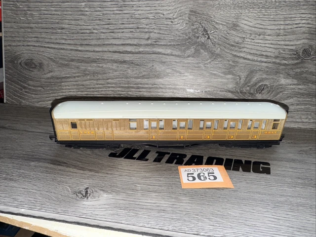 HORNBY LNER GRESLEY Teak Coach. Brake Composite. 4247 £12.99 - PicClick UK