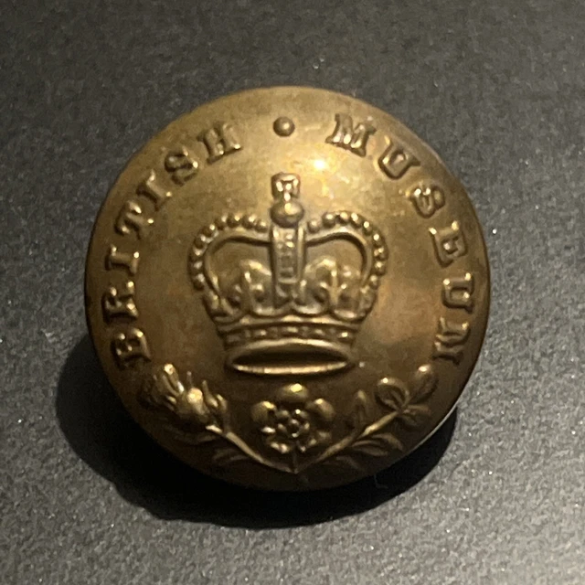 BRITISH MUSEUM UNIFORM Livery Button 20mm £9.99 - PicClick UK