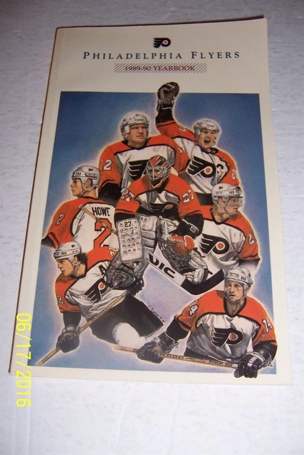 1989 90 PHILADELPHIA Official Yearbook Flyers RON SUTTER Mark HOWE ...