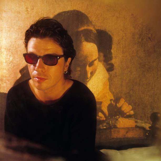 THE CULT LEAD singer Ian Astbury poses for a May 1994 portrait in - Old ...