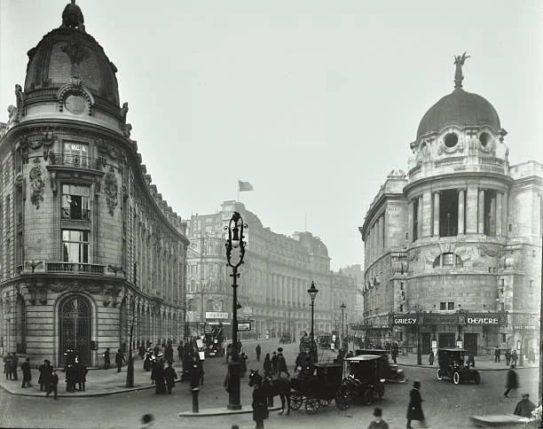 THE GAIETY THEATRE, Aldwych, London, 1909. View from Wellington St- Old ...