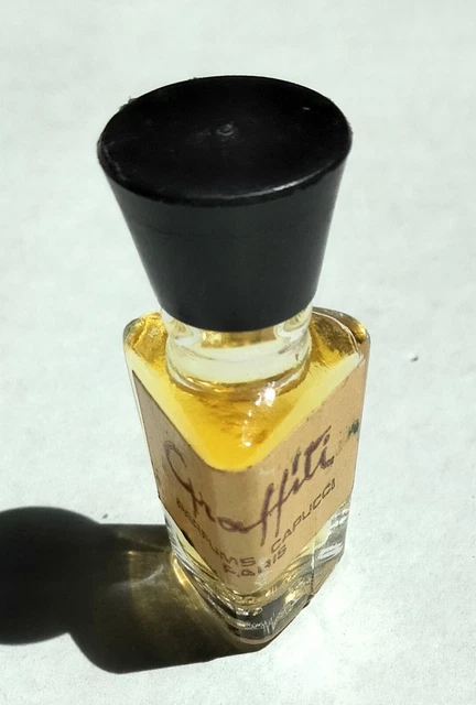 MINIATURE DE PARFUM ancienne " Graffiti " Capucci, pleine mini 3,5 cm, occasion EUR 7,00 ...