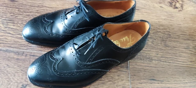 TRICKERS EPSOM CORNICHE BROGUE OXFORD CITY SHOE - BLACK Size 8.5 £177. ...