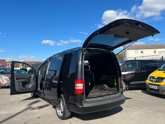 2012 VOLKSWAGEN CADDY 1.6 tdi Crew Cab Black LWB MAXI FSH BARN DOOR ...