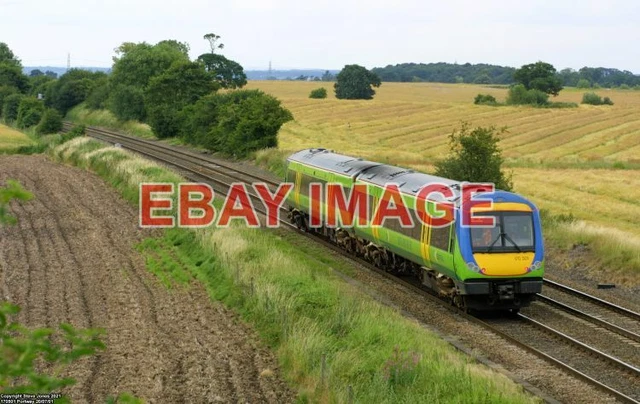 PHOTO CLASS 170 170501 At Portway On 20/07/01 £1.65 - PicClick UK