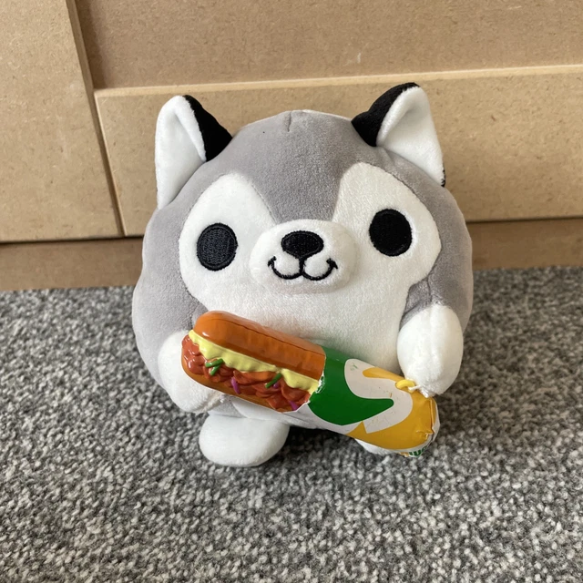 ZURU SNACKLES NIGEL the Husky Holding Subway Sandwich Snack Food Soft ...