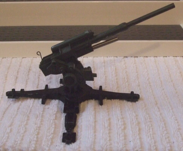 DINKY MILITARY DIECAST MODEL (MILITARY 88MM ANTI-AIRCRAFT GUN) No 656 ...