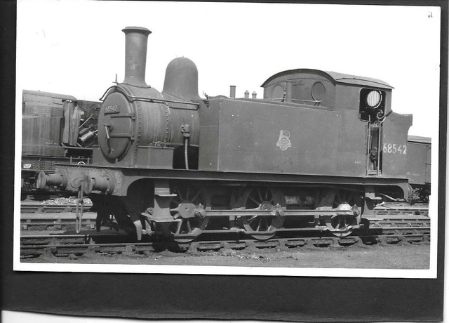 BRITISH RAILWAYS - J69 Class 0-6-0T 68542 - Photo #1007 £1.50 - PicClick UK