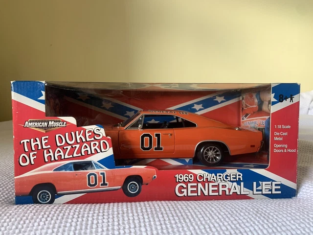 THE DUKES OF Hazard General Lee 1969 1:18 modèle de voiture moulé sous ...