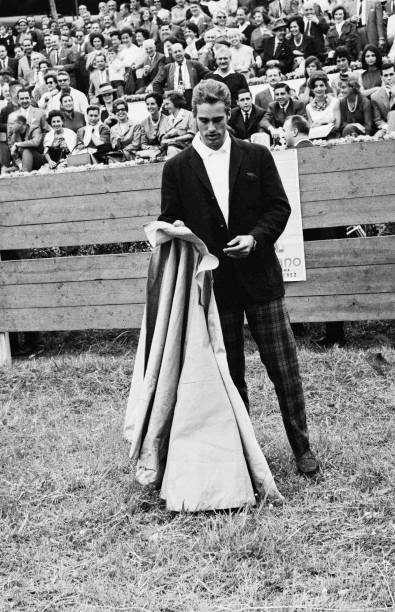 THE AMERICAN ACTOR Sean Flynn At The San Sebastian Film Festval Old ...