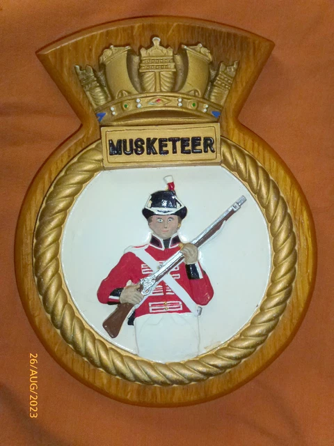HMS MUSKETEER SHIPS Plaque Crest Ww2 Royal Navy Rn Ships Shield Crest £ ...