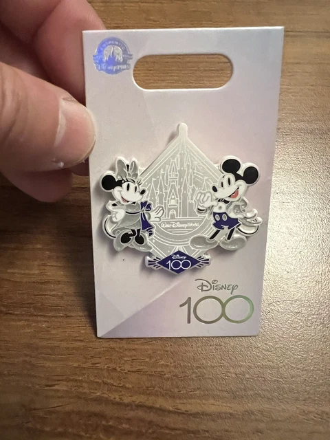 MICKEY & MINNIE 100 Years Of Disney Rare Collectors Pin Trading Pin £19 ...