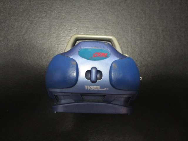 TIGER HIT CLIPS: Rockin' Micro Boombox Player (Metallic Blue) $25.00 ...