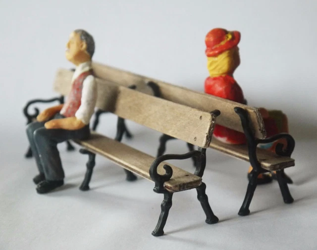 'G SCALE' '16MM' 'traditional' Railway 'station' 'platform bench' EUR ...