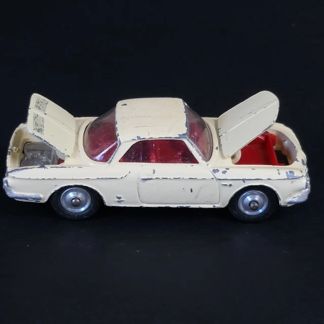 VW TYPE 34 Razor Edge Karmann Ghia 1500 Corgi Toys Diecast 1960's | 93 ...