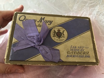 RARE QUEEN MARY Chocolate Box Cadbury Bournville Court Royal £10.00 ...