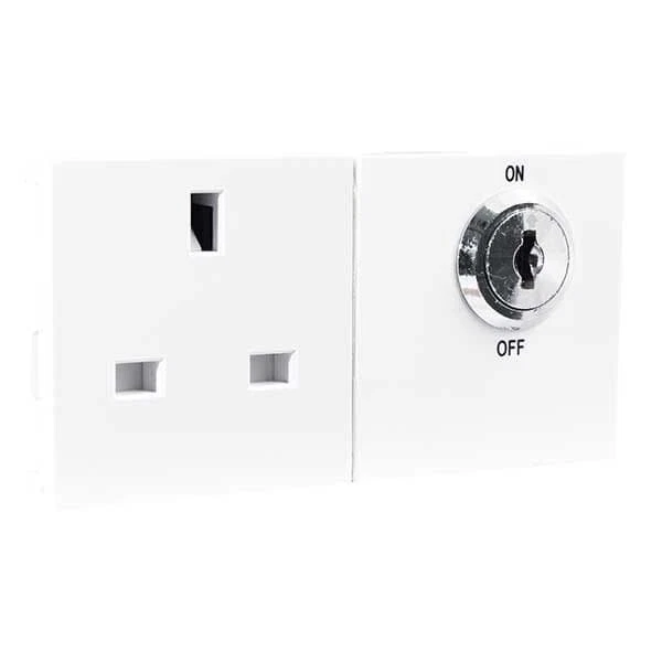 BG LOCKABLE WHITE Key Switched Socket + keys Safety cleaners Socket Not ...