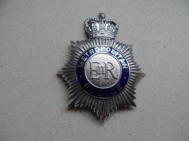 OBSOLETE METROPOLITAN POLICE Helmet Badge Q/C CT £31.88 - PicClick UK