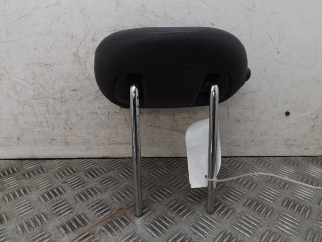 MERCEDES C CLASS W203 Right Driver Offside Rear Head Rest Headrest 2000 ...