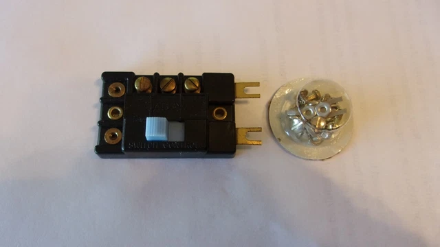 SET OF 2, Atlas HO Scale #56 Switch Control Box #56 EUR 18,22 - PicClick FR