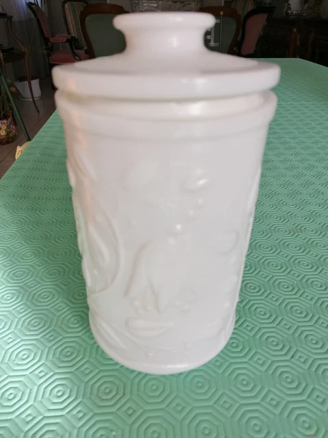 ANCIEN POT À pharmacie en opaline blanche avec fleurs en relief EUR 15,00 - PicClick FR