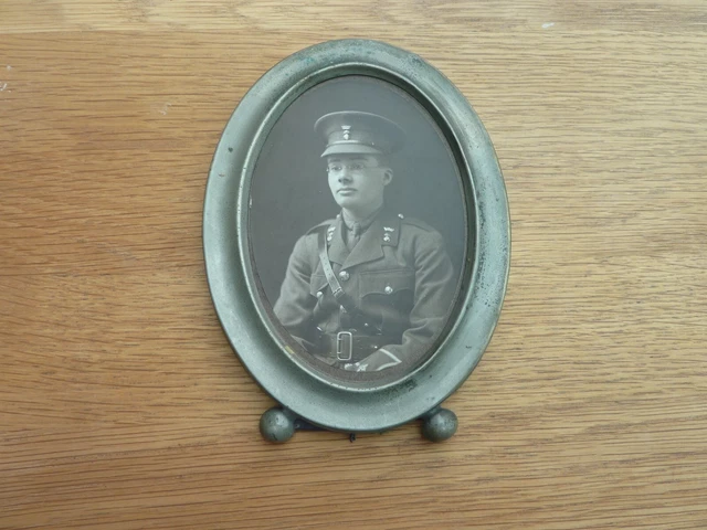 WW1 PHOTO VERY Young Royal Irish Fusiliers Officer In Original Oval ...