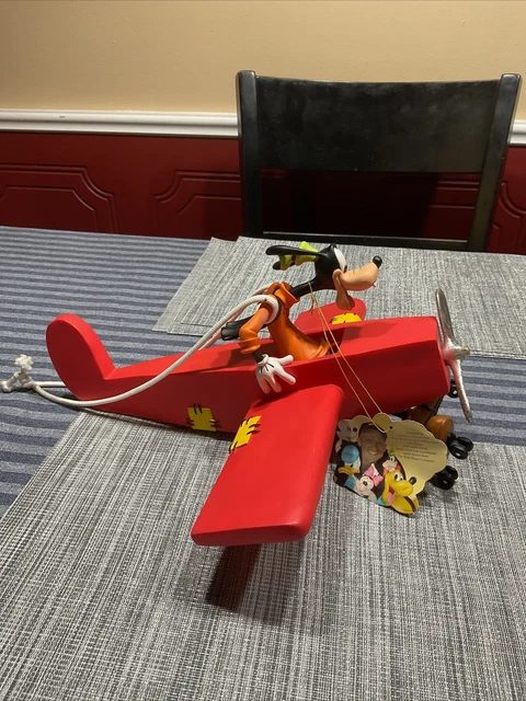 RARE DISNEY GOOFY Flying Airplane Figure With Tag Peter Mook Artist ...