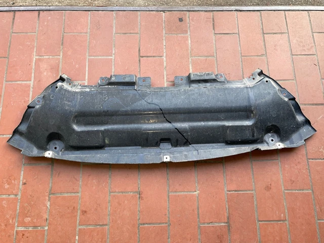 ORIGINAL MERCEDES GLC X253/C253 Abdeckung unter dem Motor A2535240030 ...