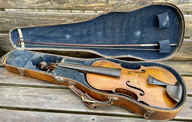ANTIQUE WOODEN CASED 18th/ 19th Century French Violin 4/4 Size £106.00 ...