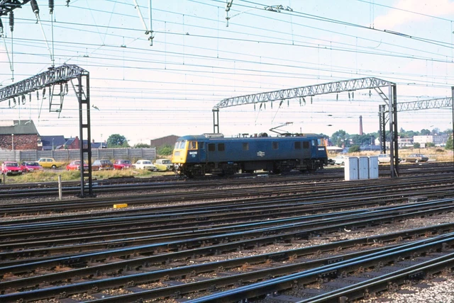35MM SLIDE ORG+C/RIGHT BR ELECTRIC LOCO CLASS 84 010 BR BLUE 1979 LIGHT ...