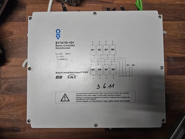 BUSCH-JAEGER RAUM-CONTROLLER 6174/10-101 IP54 Bussystem-Zentralgerät ...