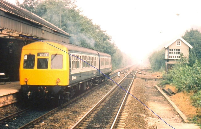 DIESEL RAILWAY TRAIN Colour Slide Class 108/111 Eastern Br Dmu At ...