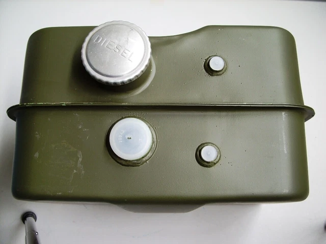 HATZ 00413200 KRAFTSTOFFBEHÄLTER Dieseltank mit Filter und Deckel E79 ...