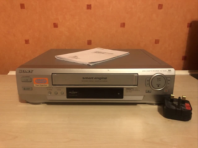 SONY SLV-SE200G VHS VCR Video Cassette Recorder Player Silver 2000 Vintage £41.00 - PicClick UK
