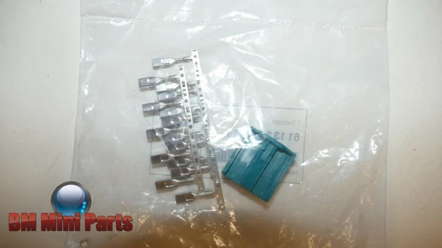 BMW GENUINE REPAIR Kit for Socket Housing 4 POL 61132359996 £20.00 ...