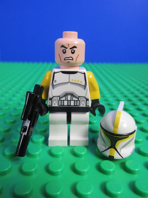 Genuine Lego Star Wars Clone Trooper Commander Minifigure 75019 Set 21