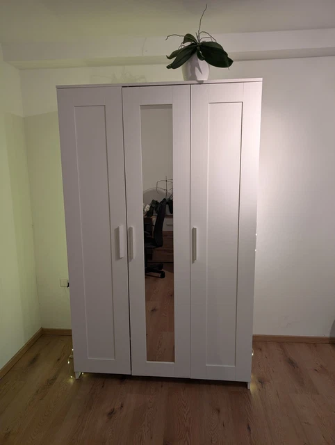 Brimnes Kleiderschrank 3 Turig