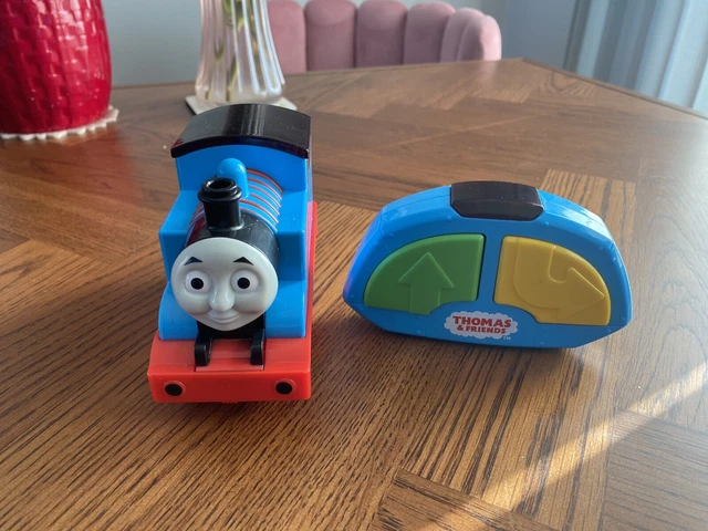 THOMAS AND FRIENDS ( Remote Control Thomas Toy Train ) Very Very Good ...