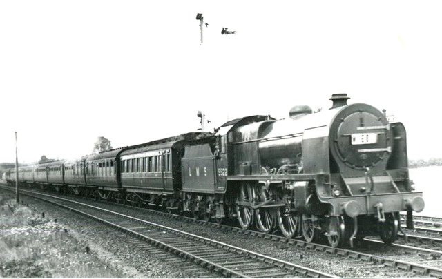 RAILWAY PHOTOGRAPH LMS Patriot Class 4-6-0 No 5522 up Birmingham at ...