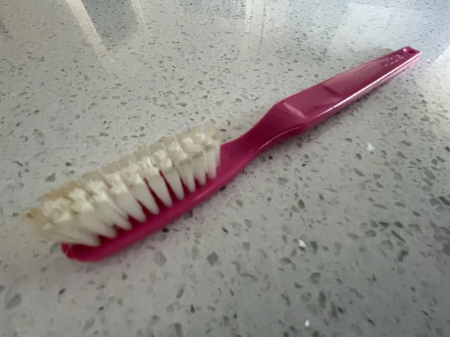 VINTAGE ADDIS TOOTHBRUSH Pink 1970's 1980's Pure Bristle Hard Made in ...