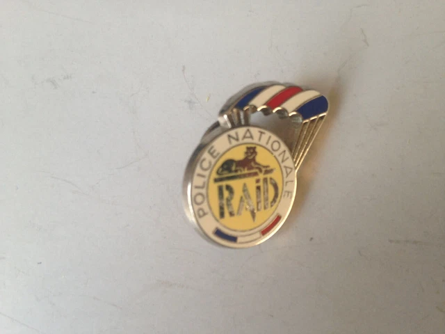INSIGNE MILITAIRE France Police Raid Parachutiste Jaune Clair Pins EUR ...