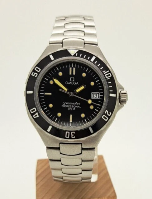 VINTAGE OMEGA SEAMASTER Professional 200 m pre Bond in Almost Mint ...