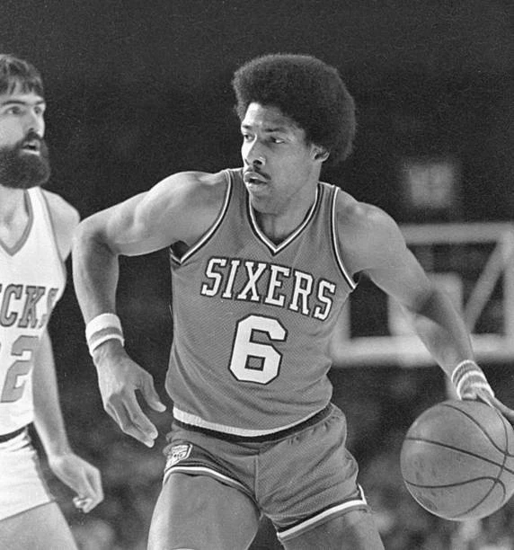 1970S JULIUS ERVING Dr J 6 Of The Philadelphia 76Ers 1970s Old ...