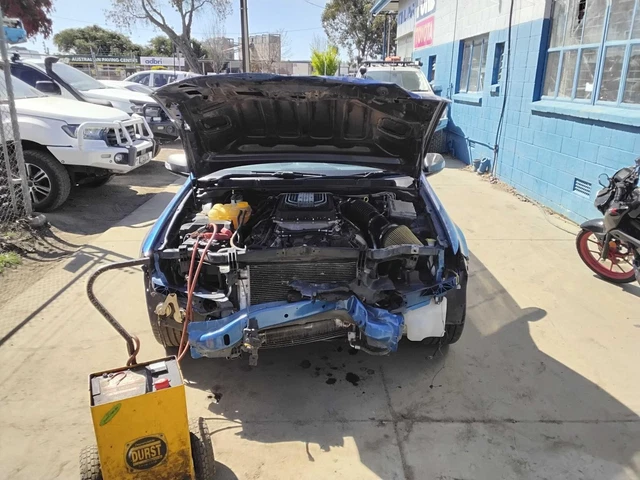 FORD FALCON ENGINE FG-FGX, PETROL, 5.0, 335kW engine and trans package ...