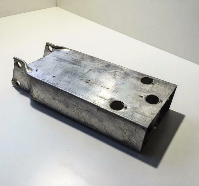 MERCEDES BENZ C-KLASSE W205 linker Verformungselementverstärker ...