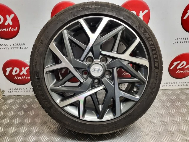 HYUNDAI KONA (OS) 18 HYUNDAI KONA (OS) 18