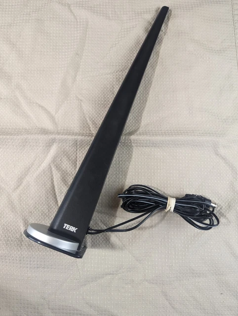 TERK AMPLIFIED AM/FM Stereo Cable Indoor Amplified Antenna - Black ...